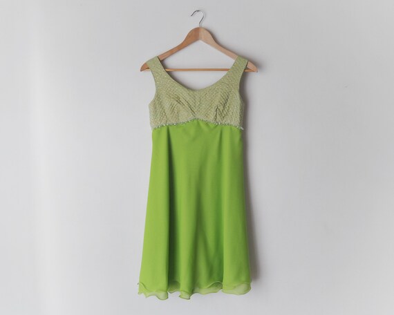 1960's Apple Green Mod Dress with Quilted Lurex • Vin… - Gem