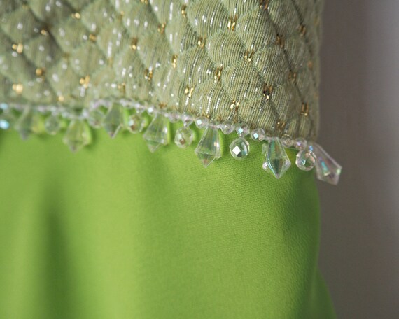 1960's Apple Green Mod Dress with Quilted Lurex • Vin… - Gem