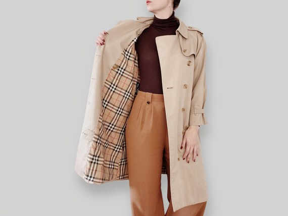 Vintage Burberry Trench Coat • 80s Iconic Burberrys B… - Gem