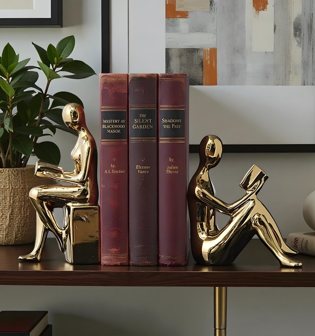 Modern Reader Bookends – Elegant Gold or Silver Figurines - Etsy