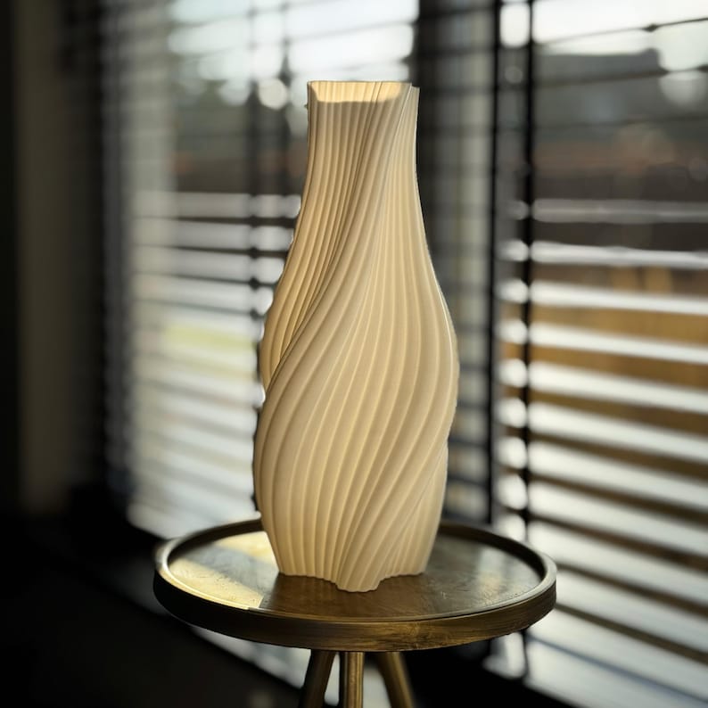 3d-printed Helix Vase | Flower Vase | 3D Vase | Home Decor | Vases up ...