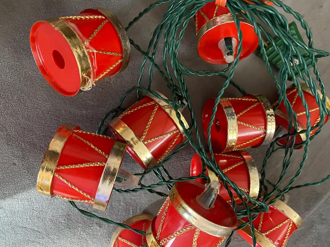A Rare Set of Vintage Drum Lights, Holiday Decor, Drum Christmas Tree ...