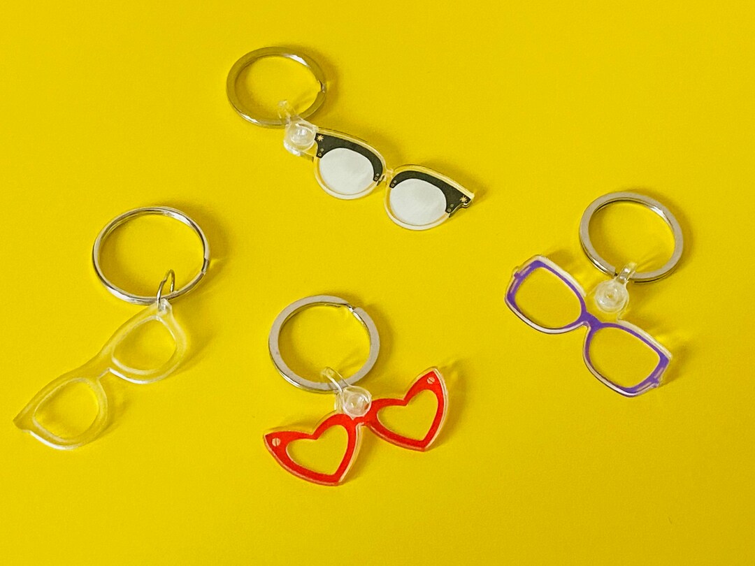 Eyeglasses Keychain - Etsy