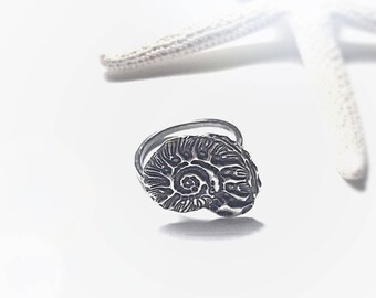 Sterling Silver Seashell Ring - Etsy