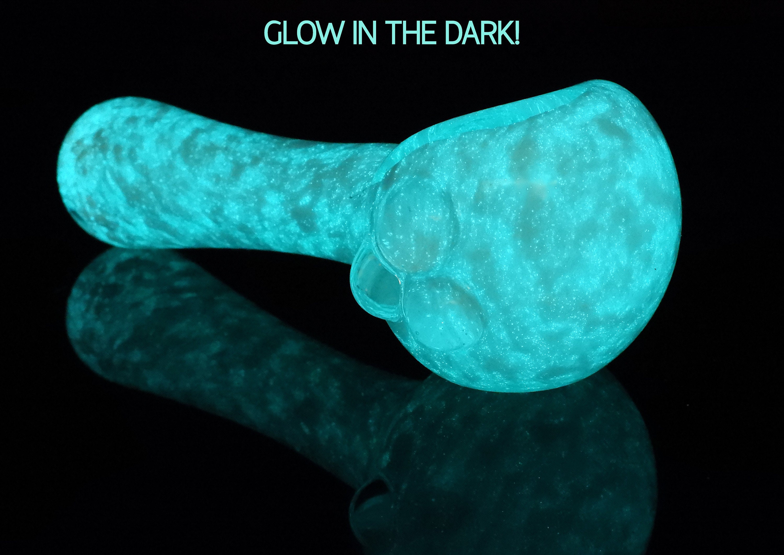 How To Make Glow In The Dark Glass Pipes - Glass Designs