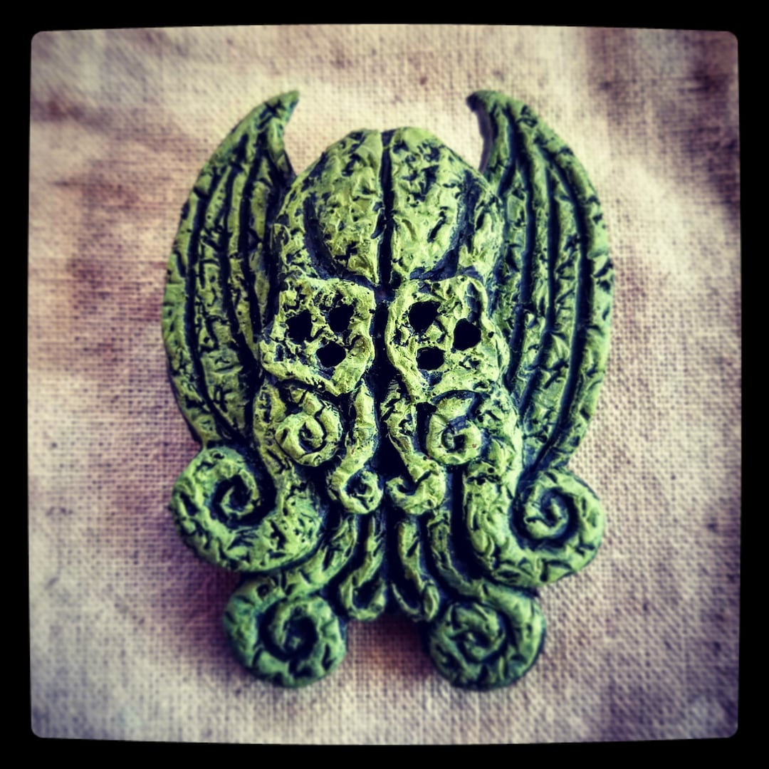 Cthulhu Pin - Etsy