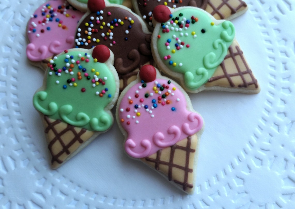 Mini Ice Cream Cone Decorated Sugar Cookies 2 1/2 Dozen Mini - Etsy