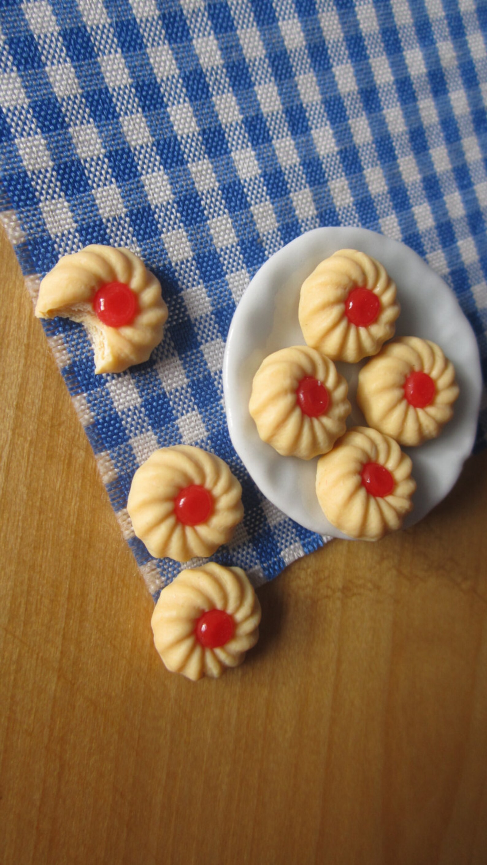 Dollhouse Miniature Jam Ring Cookies - Etsy