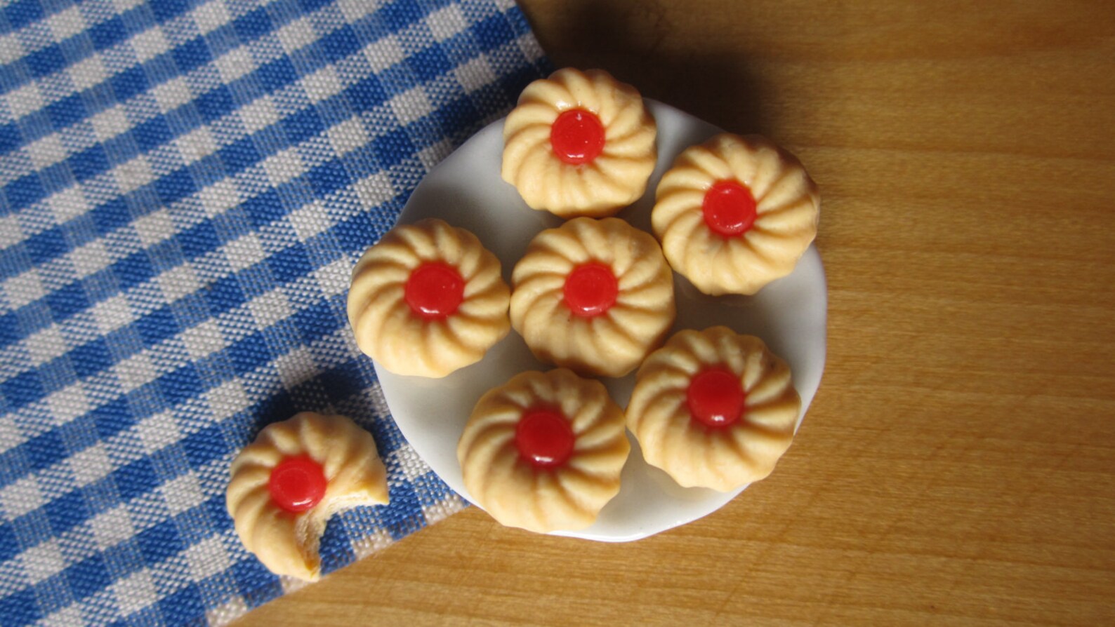 Dollhouse Miniature Jam Ring Cookies - Etsy