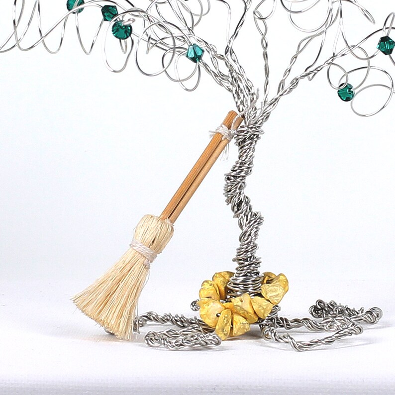 Wizard of Oz Wire Art Tree Sculpture or Wedding Cake Topper - Etsy