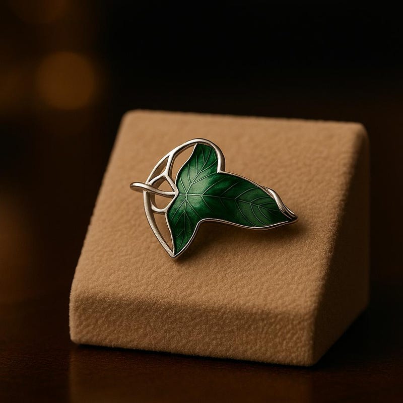 Elven Leaf Brooch - Etsy