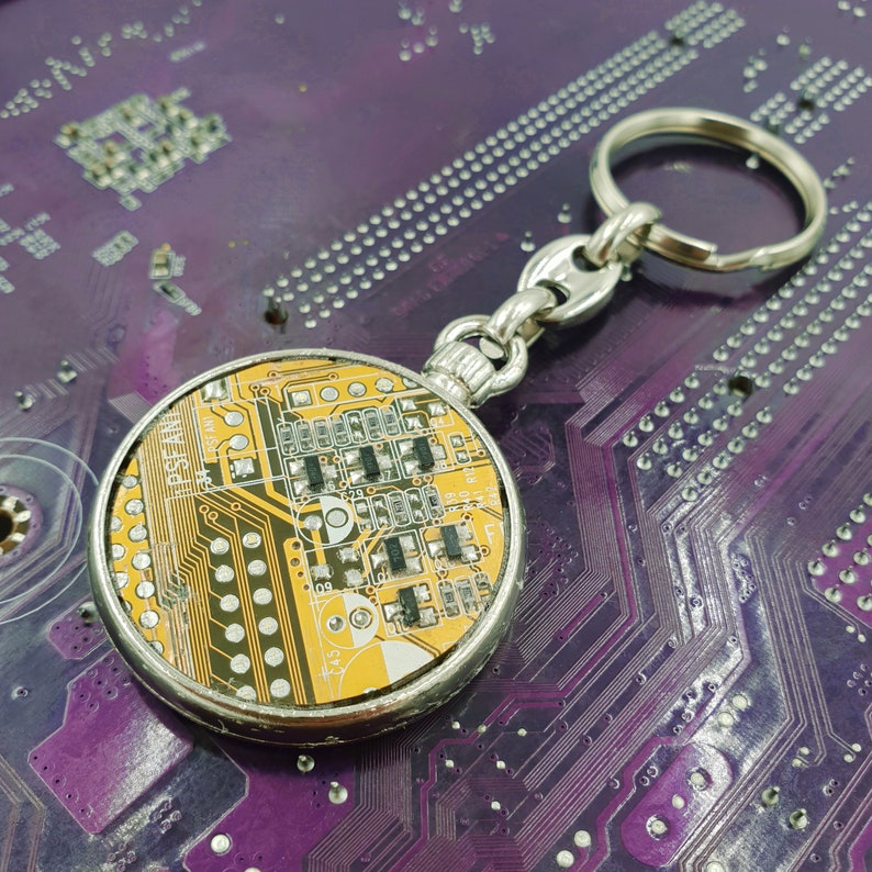 Circuit Board Keyring - Upcycled PCB Keychain - Etsy