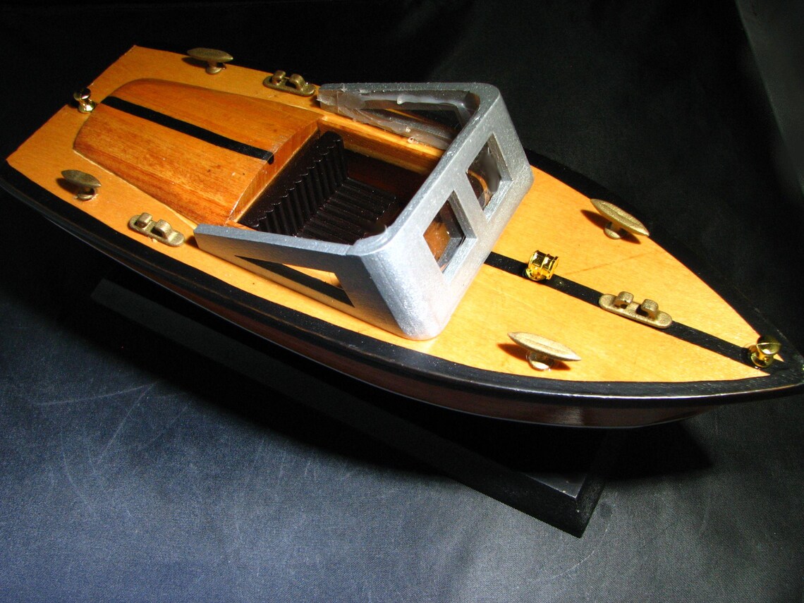 Wooden Boat Model- Chris Craft Type Mahogany Runabout SPEED BOAT ...