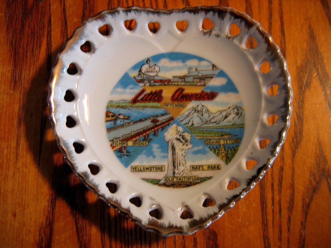 Vintage Porcelain Souvenir Plate of LITTLE AMERICA, Wyoming Ready to ...