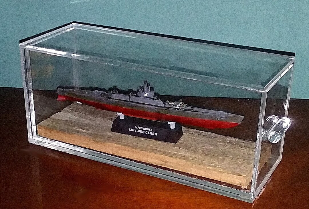 Incredible Custom Display of a Japanese WW2 1/700 IJN I-400 Class ...
