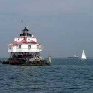THOMAS POINT Screw Pile Lighthouse, Maryland Themed Rowboat Nautical ...