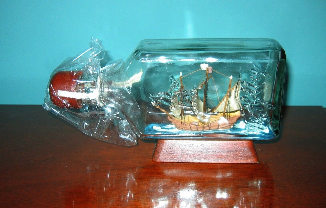Ship in a Bottle COLUMBUS Historic SHIP pinta New - Etsy