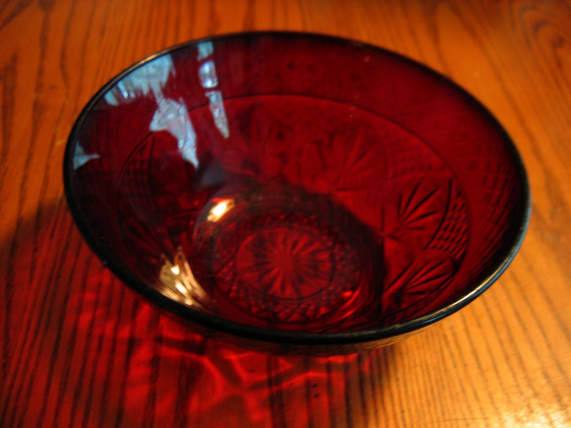 Real RED GLASS Bowl and Lunch/dessert Plate W/cut Glass Design | Etsy