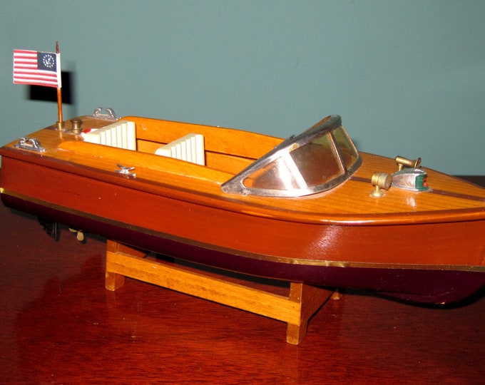 Wooden Boat Model- Chris Craft Type Mahogany Runabout SPEED BOAT - Etsy