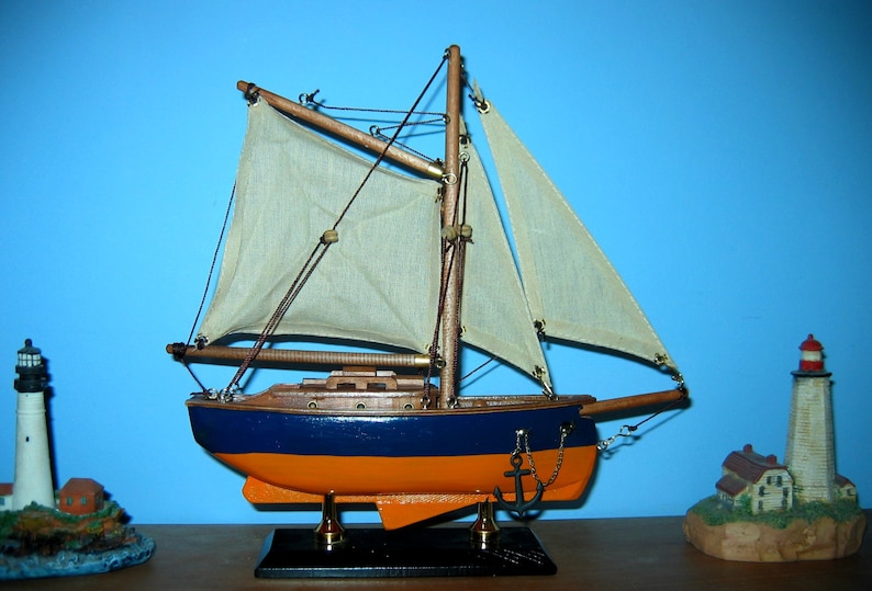 Wooden Ship Model FRIENDSHIP Like GAFF SLOOP 9 Long - Etsy
