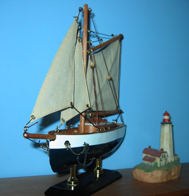Wooden Ship Model FRIENDSHIP Like GAFF SLOOP 9 Long - Etsy