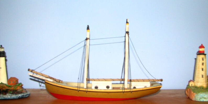 Vintage Ship Model TWO MASTED SCHOONER Made in Pownal Maine by Brower ...