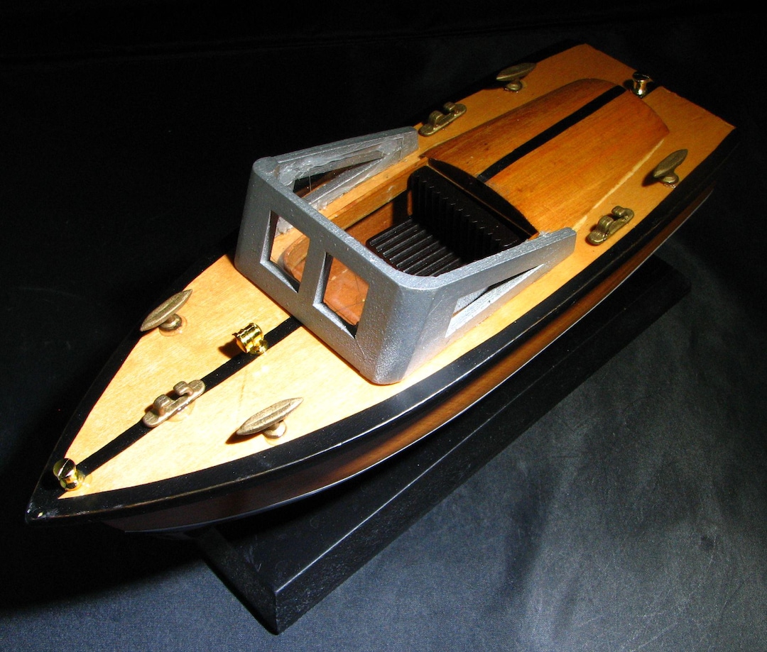 Wooden Boat Model- Chris Craft Type Mahogany Runabout SPEED BOAT ...