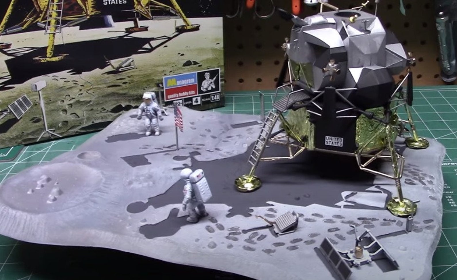 Huge APOLLO 11 LUNAR LANDING Model Kit 1/48 Scale 12 | Etsy