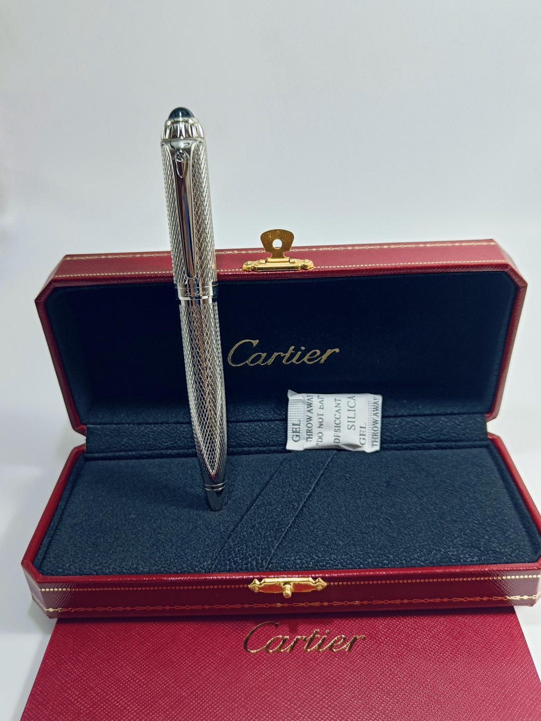 Cartier Diabolo Ballpoint Pen – Elegant Writing Instrument -NEW/OLD ...