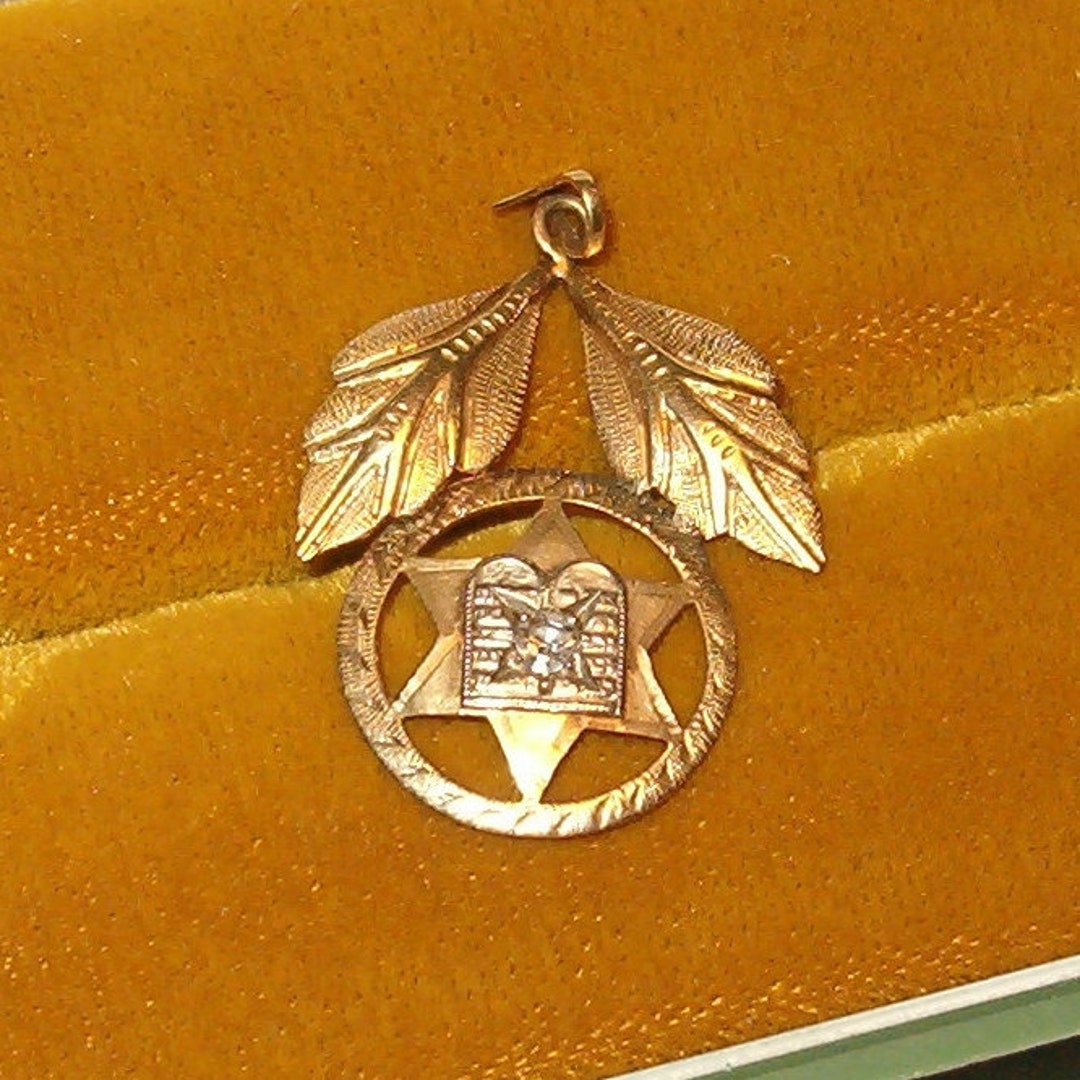 Jewish Star, Circle, Tablet, Leaves, Heavy Pendant, 14kt Gold, Gorgeous ...