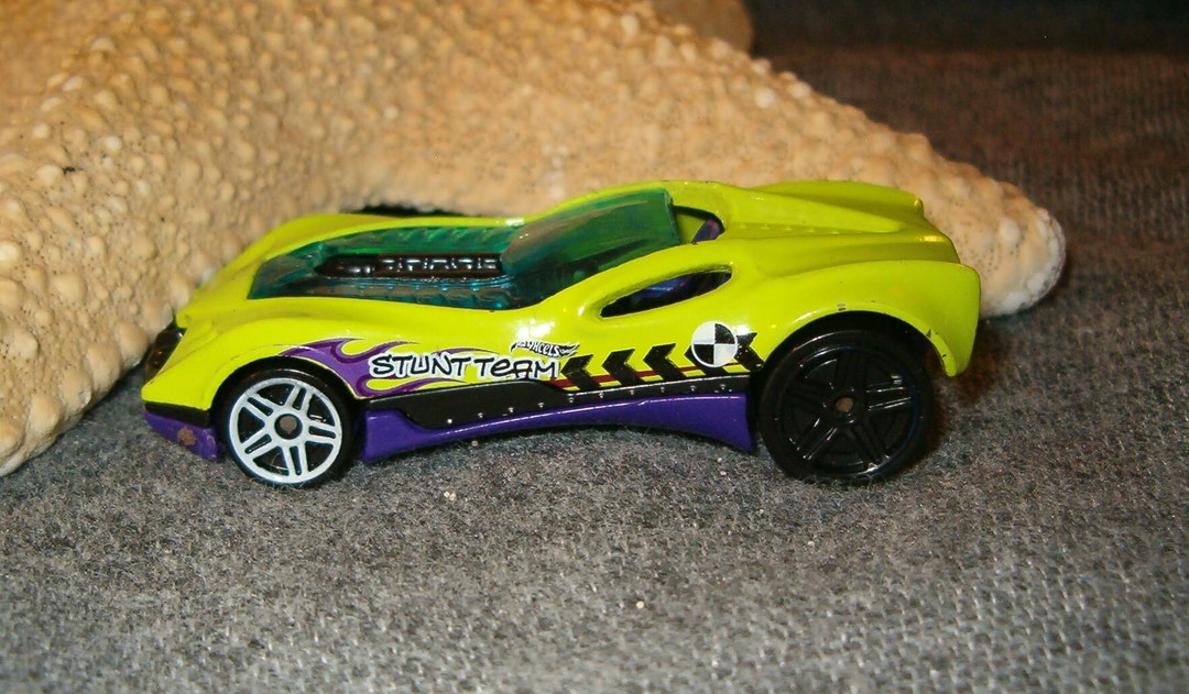 Hot Wheels, by Mattel, Cul8r, 2003, Stunt Team Car, Plastic W Metal, 2 ...