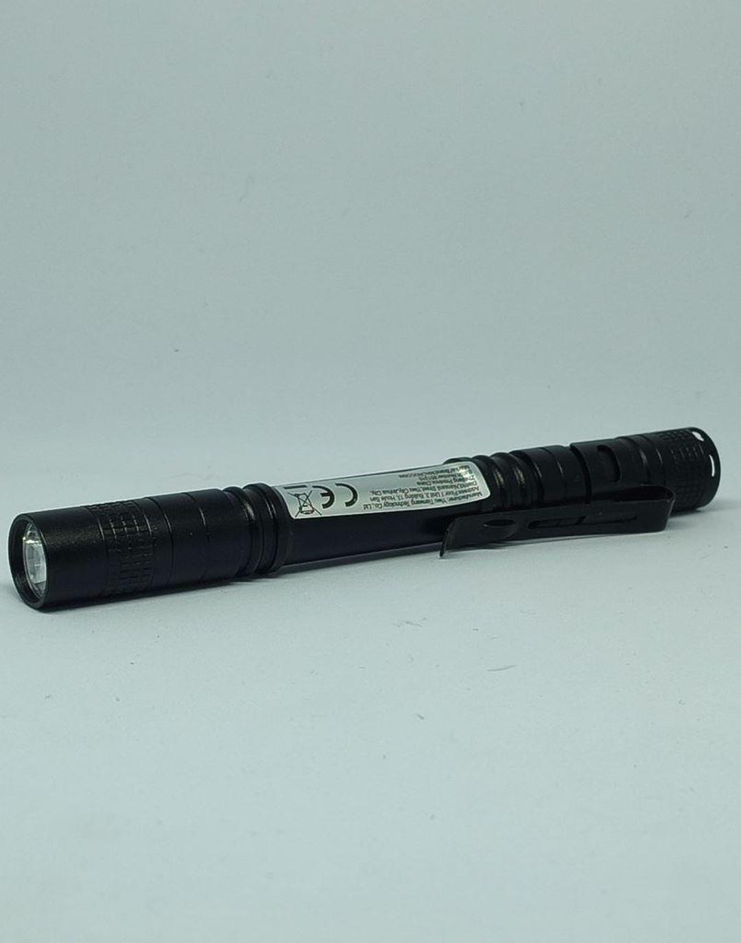 Powerful UV Flashlight – 2×AAA Blacklight for Banknotes, Stamps ...
