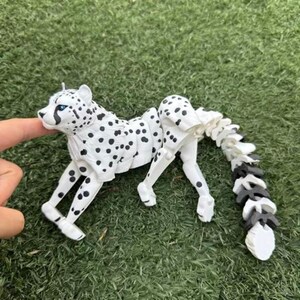 Poseable 3D Printed Snow Leopard – Wildlife Art for Home & Office Decor ...