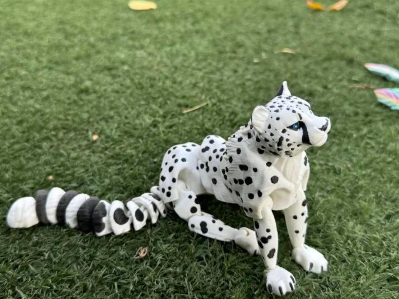Poseable 3D Printed Snow Leopard – Wildlife Art for Home & Office Decor ...