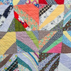 Vintage Patchwork Quilt W/ Rose Backing - Etsy