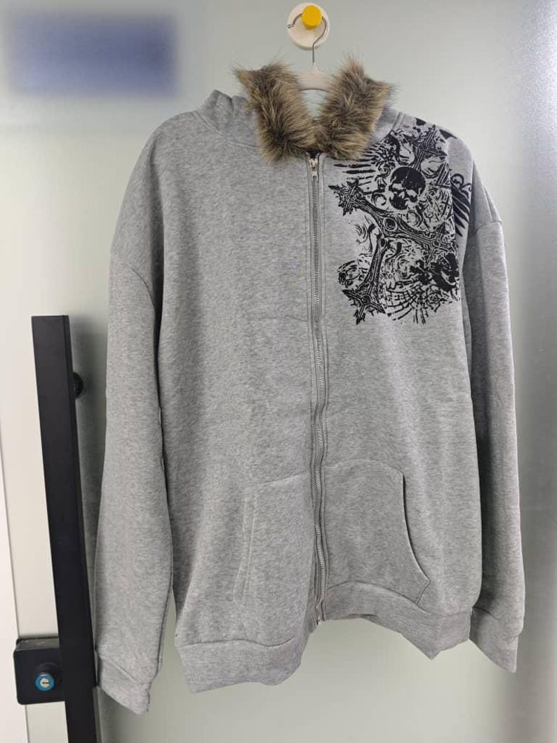 Y2K Unisex Black & Grey Emo Goth Zip-up Hoodie With Faux Fur Hood ...