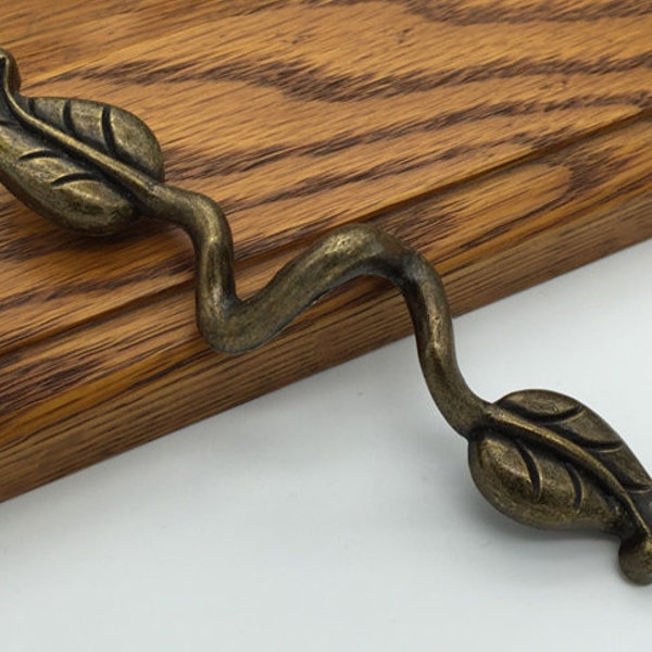 Leaf Drawer Pulls - Etsy