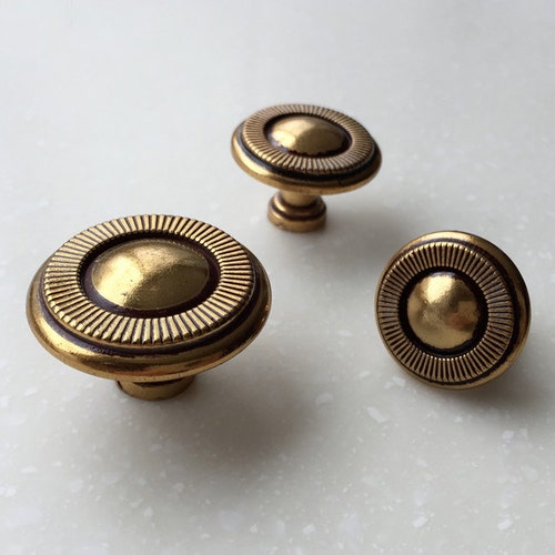 French Shabby Chic Dresser Knobs / Antique Brass Kitchen - Etsy