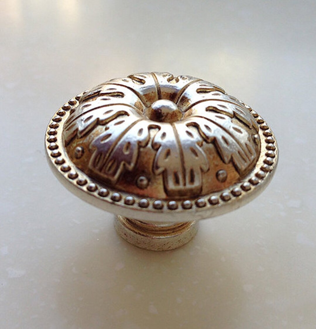 Vintage Flower Chic Cabinet Knob Dresser Knobs / Antique - Etsy