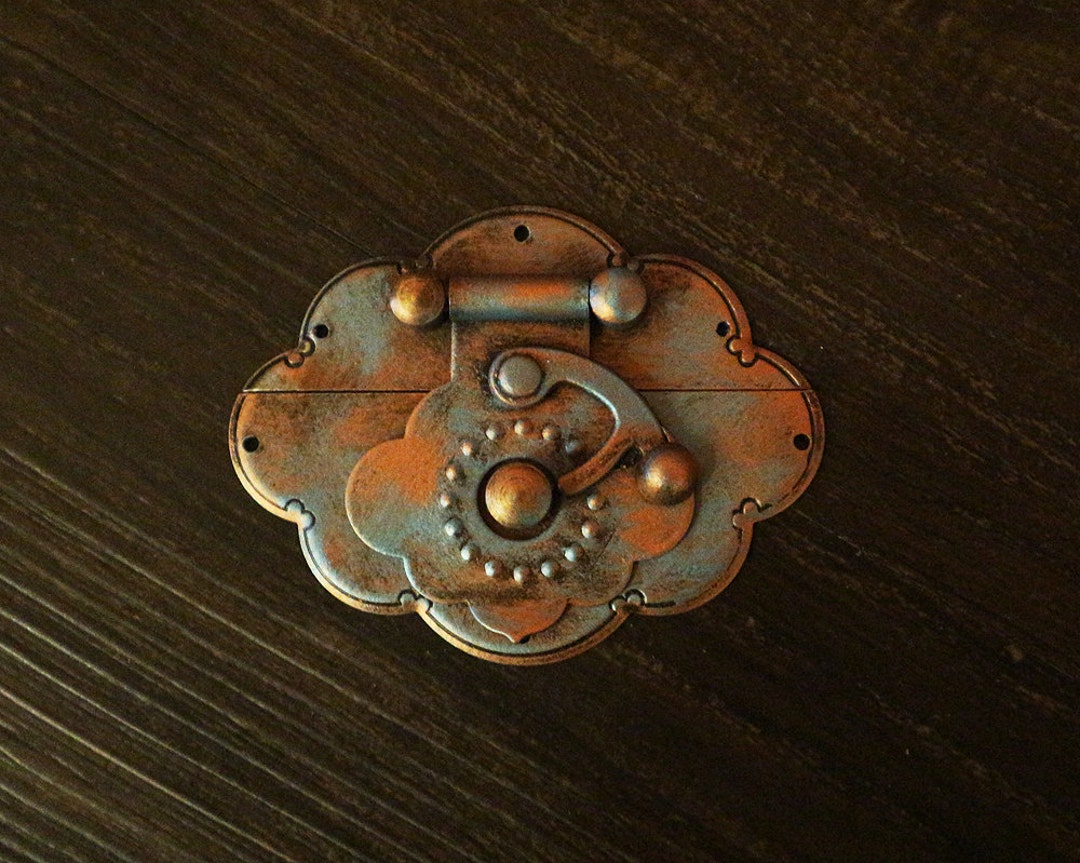 Vintage Patina Jewelry Box Hasp Catch Pull / Jewelry Box Latch / Small ...