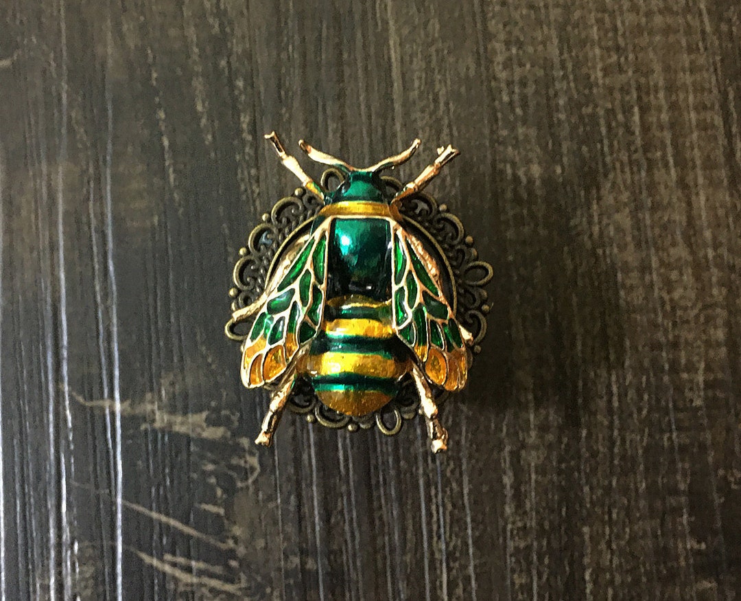 Bee Knobs Cabinet Knobs Dresser Knobs Funiture Knobs Pull / Dresser ...