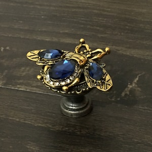 Bee Knobs Cabinet Knobs Dresser Knobs Funiture Knobs Pull / - Etsy