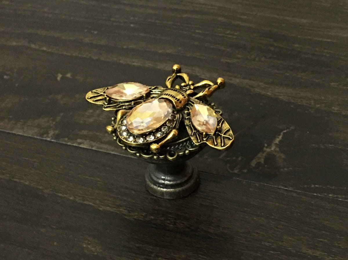Bee Knobs Cabinet Knobs Dresser knobs Funiture Knobs pull / | Etsy