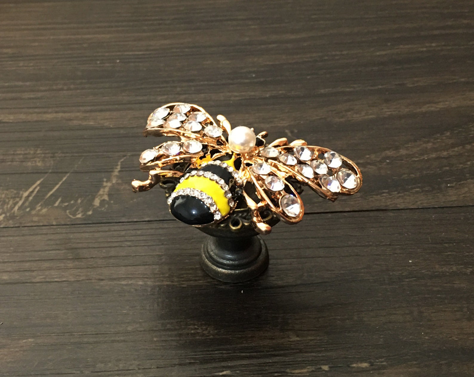 Bee Knobs Cabinet Knobs Dresser Knobs Funiture Knobs Pull / | Etsy