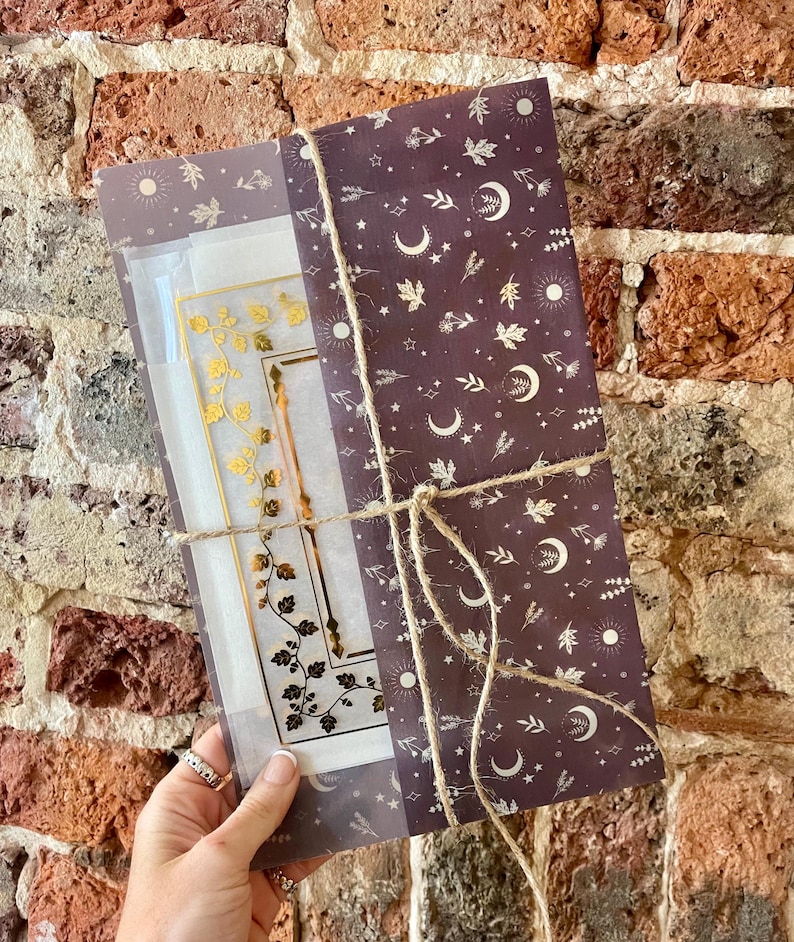 Custom Iron-on Vinyl Book Cover: DIY Bookbinding - Etsy