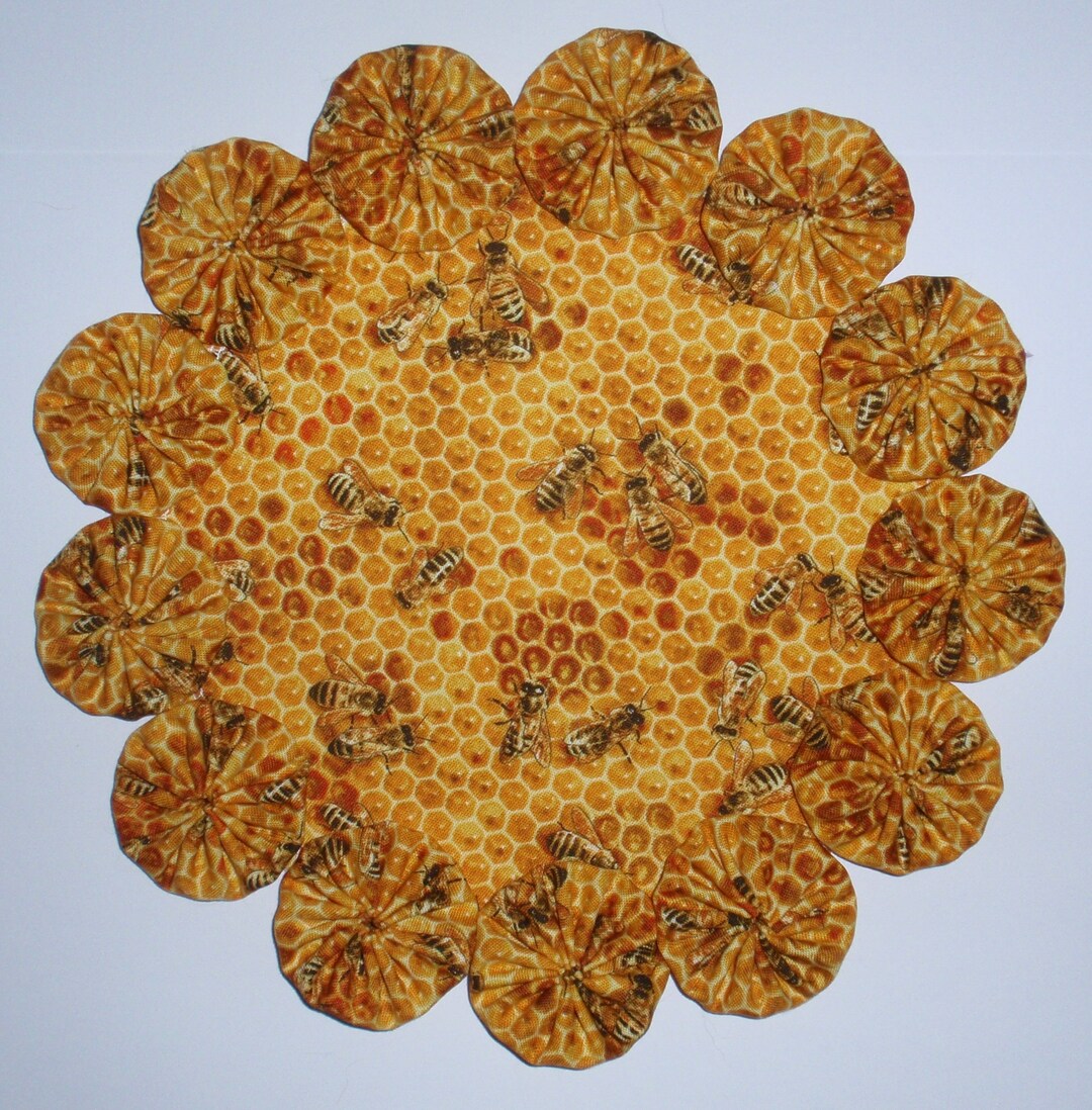 Honey Bees 8.5 Yo Yo Doily - Etsy