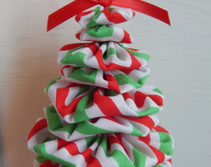 Red Green and White Chevron Tree Ornament - Etsy