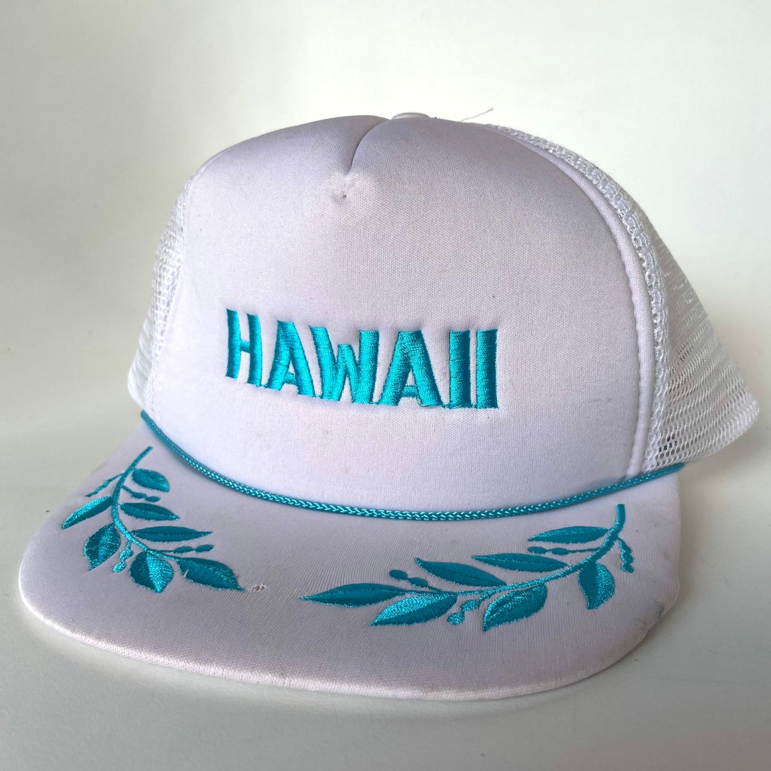Vintage 1970s Hawaii Trucker Hat: White Snapback With Laurel Leaf ...