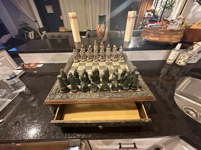 Mexican, Myan Chess Set - Vintage. - Etsy