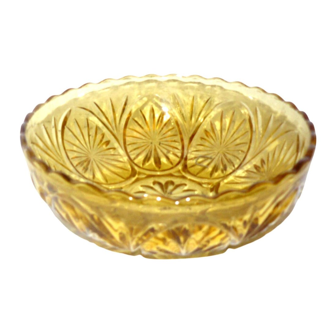 Vintage Golden Amber Cut Glass Starburst Pinwheel Pattern Scalloped Rim ...
